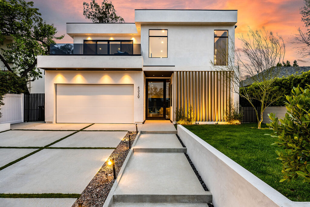 Tips For Perfect Deck Lighting By Local Deck Contractor